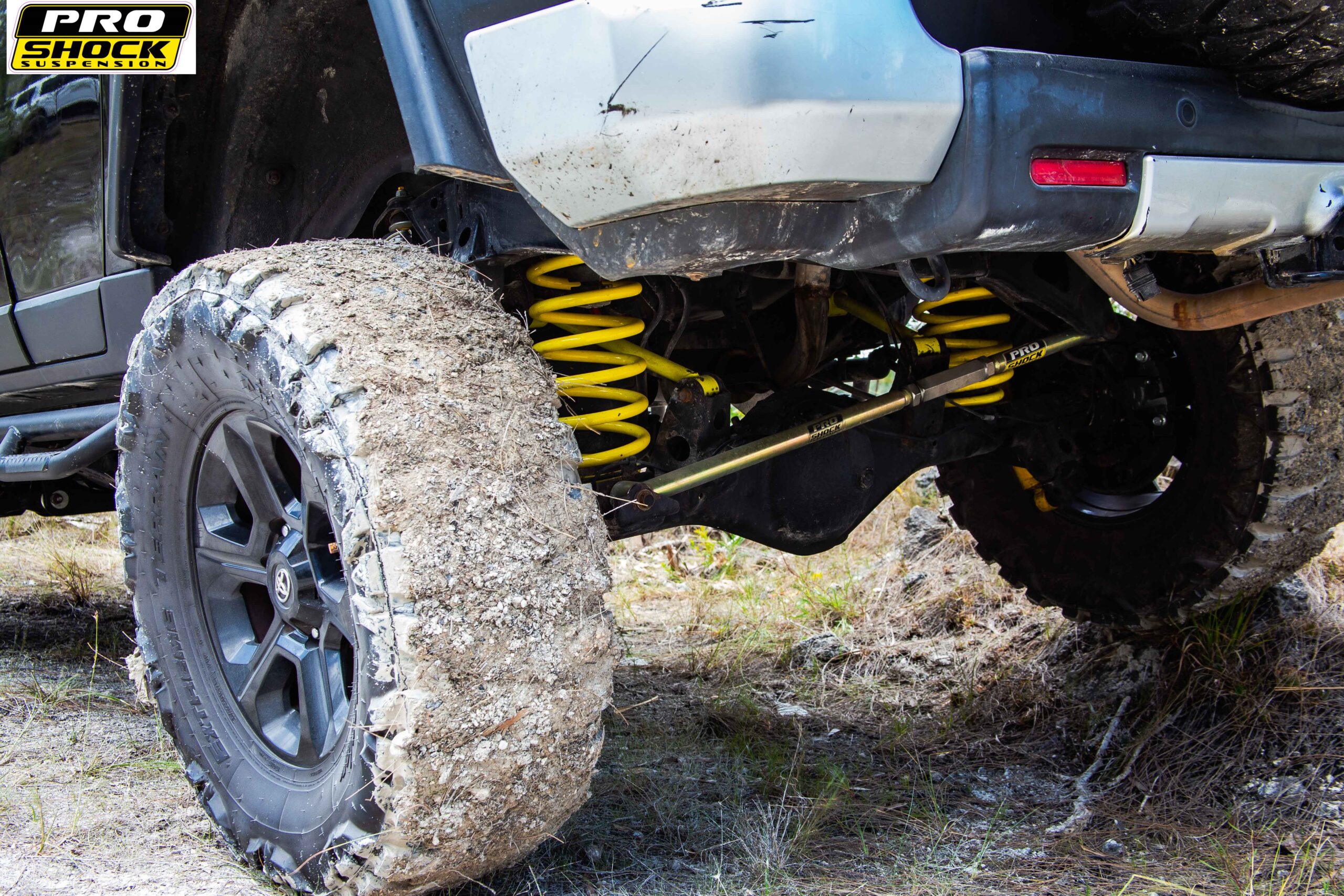 BARRA PANHARD AJUSTABLE PARA TOYOTA 4RUNNER/PRADO/FJ - Pro Shock | VAPAL